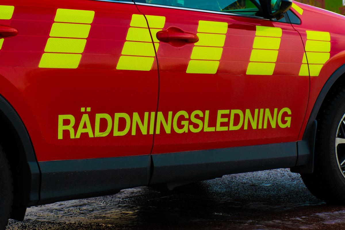 Bil av Lemlandsvägen på onsdagsmorgonen – trafiken snabbt återställd ...